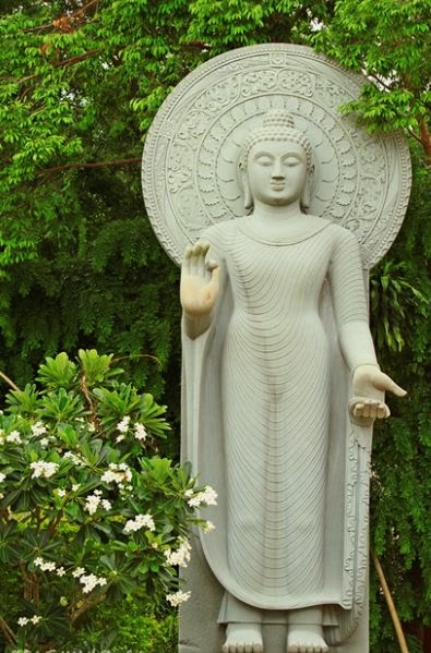 Visakha Puja Day (Vesak) ~ Thai Culture.