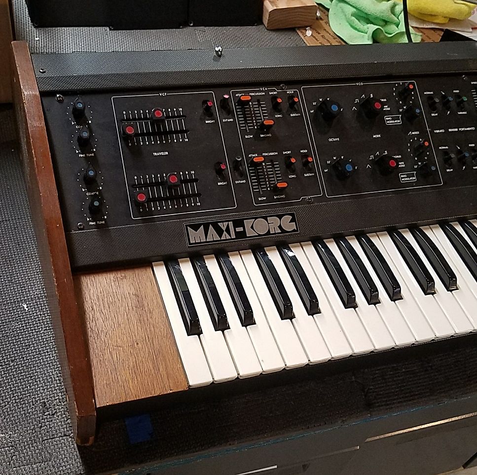 MATRIXSYNTH: Univox K-3 Maxi-Korg Maxikorg 800DV SN 750121