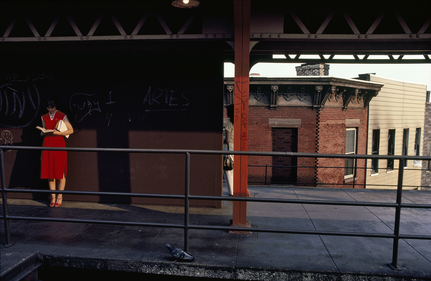 ARTmostfierce: Bruce Davidson'' SUBWAY'' Exhibition and Book @ Aperture ...
