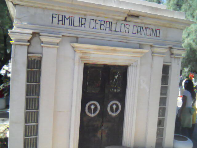 MYPARAMETRES: EL DOCTOR CEBALLOS (vampiro)