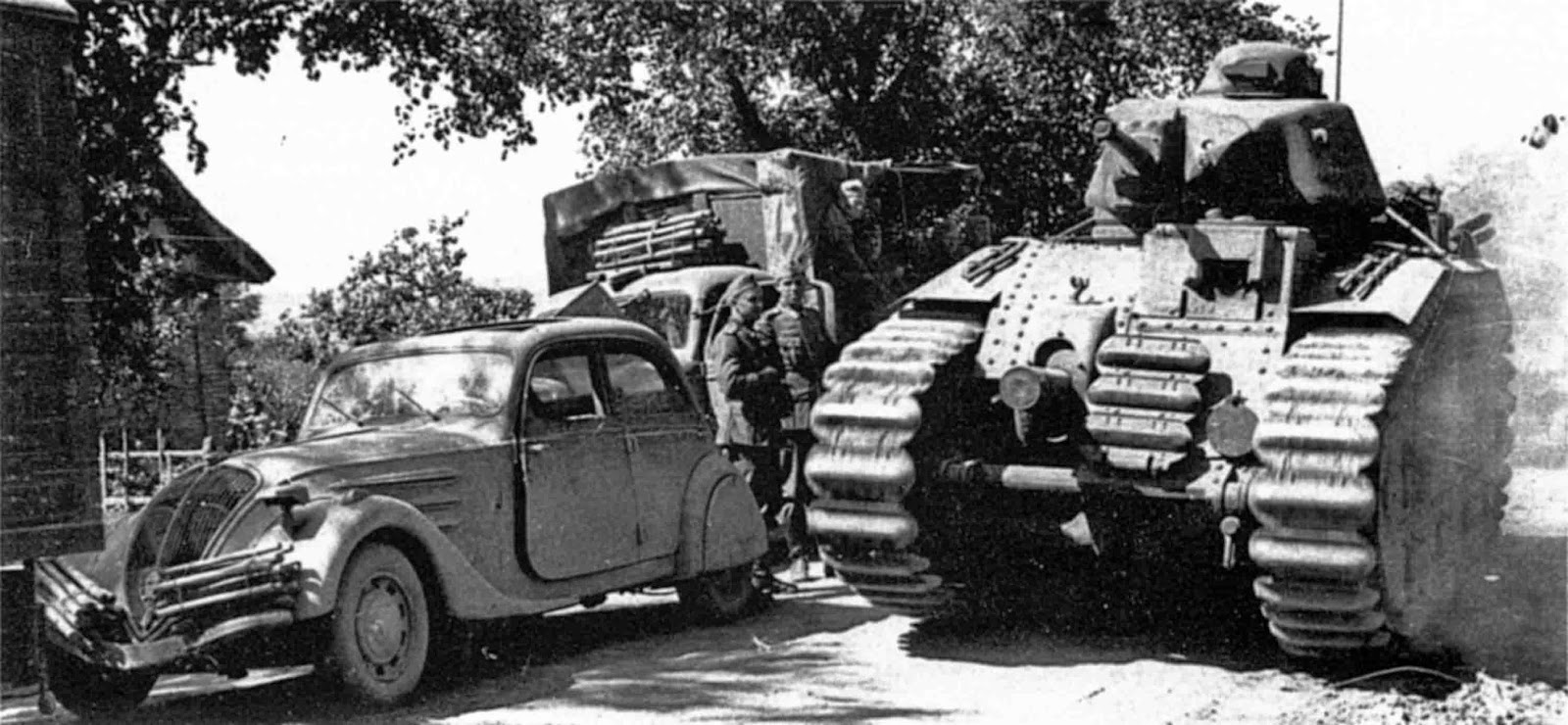 NAZI JERMAN: 223. Beutepanzer-Kompanie, Unit Tank Char B1 Hasil Rampasan