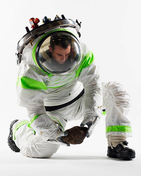 Conheça o Novo Traje Espacial da NASA