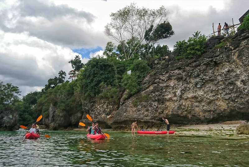 Coastal Kayaking the south coast of Panglao, Philippines ~ Bohol Island ...