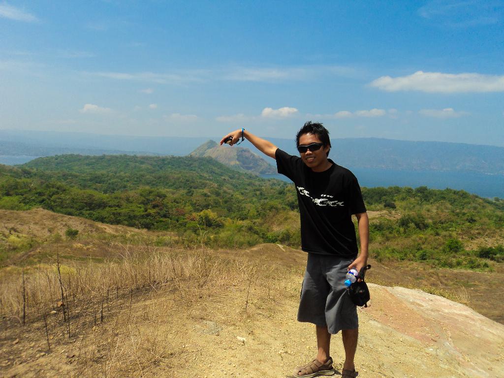 Boy Palaboy: A Journal Of Journeys: Enchanted Kingdom, Taal Volcano and ...