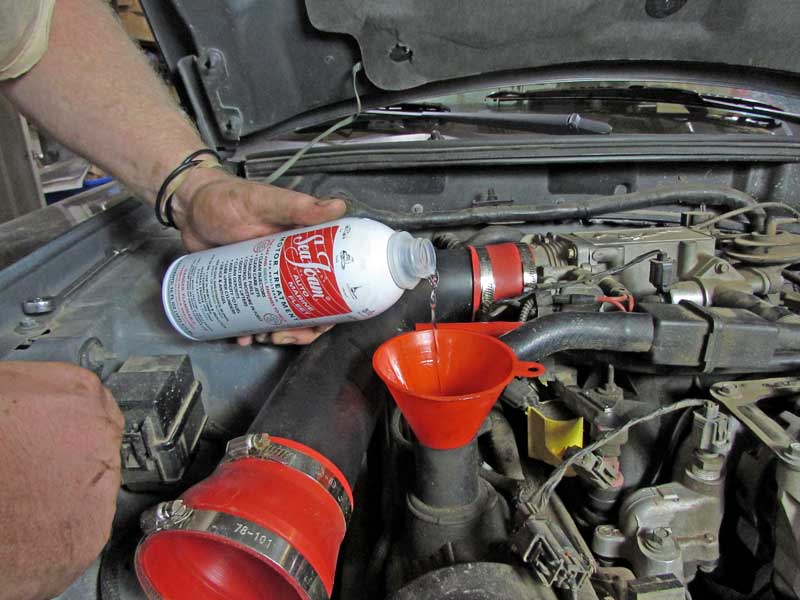 SEA FOAM! What is it and why you should use it on older engine.