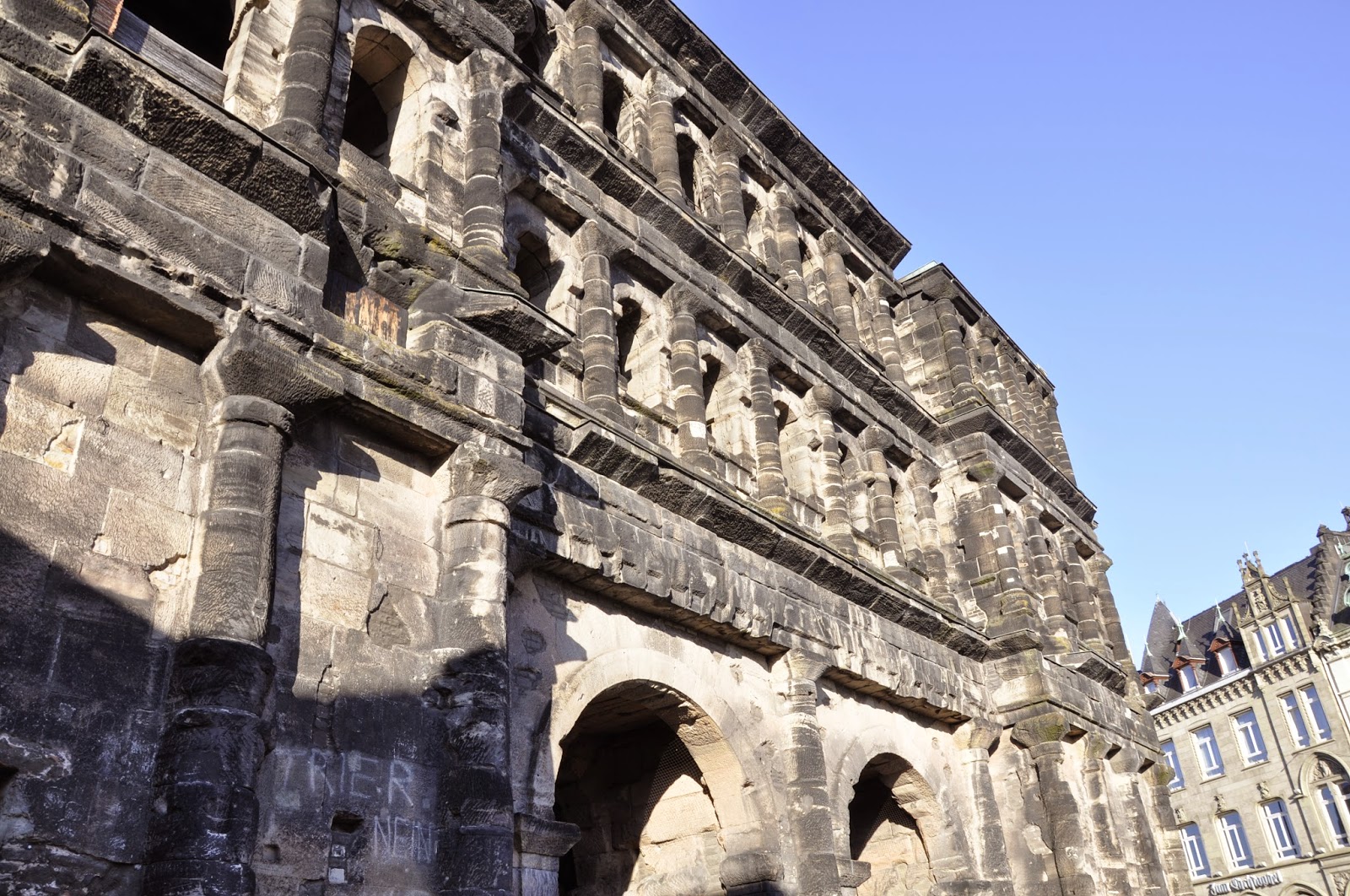 Arqueología en mi jardín: La Porta Nigra de Augusta Treverorum (Trier ...