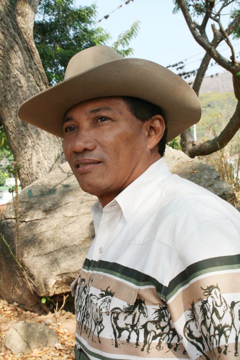 ARAUCA LLANO Y FOLCLOR: VICTOR VELIZ