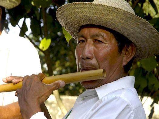 Costumbres y Creencias Chiquitanas: Artes