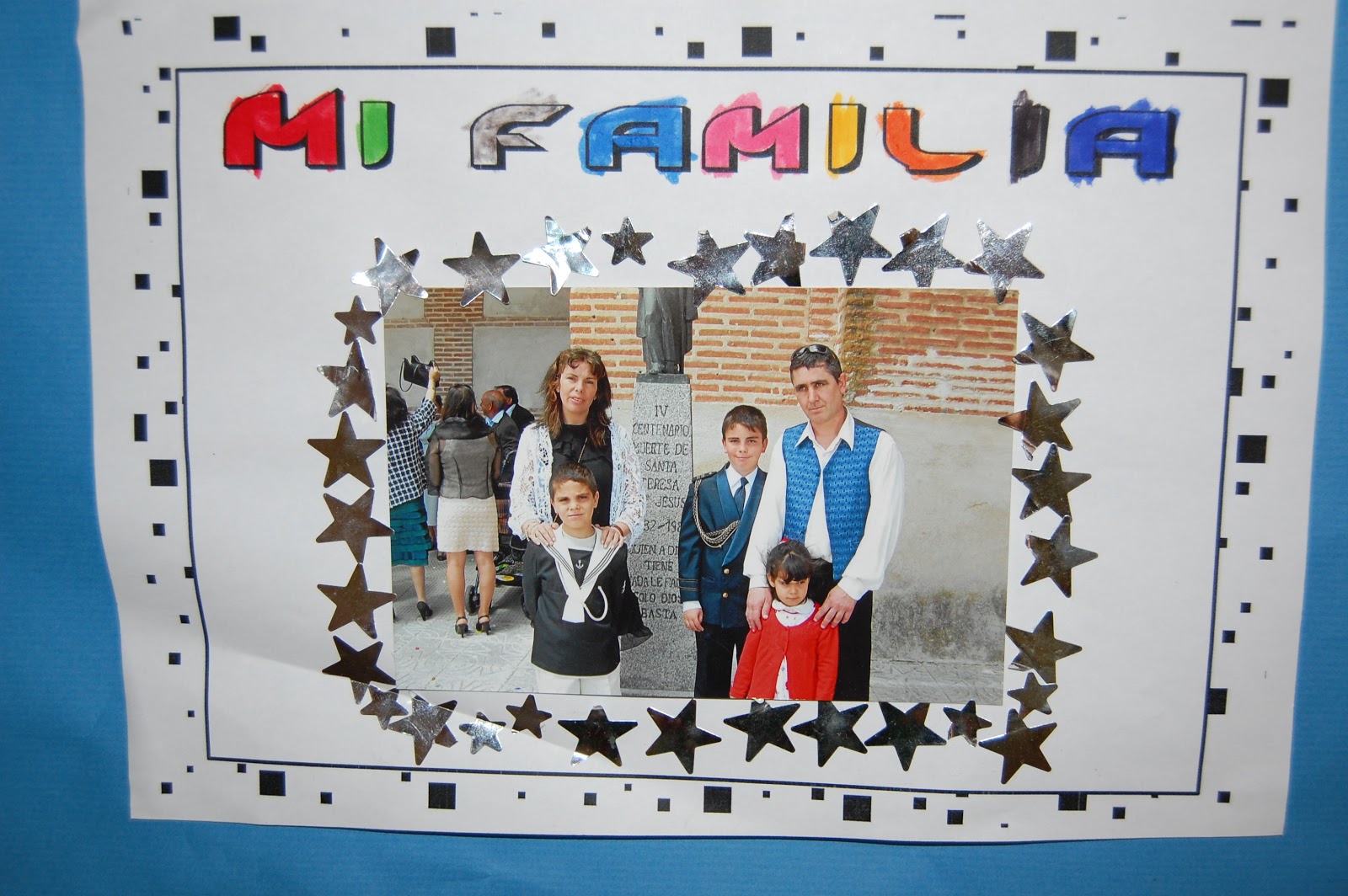 PEQUEBLOG: MURAL MI FAMILIA