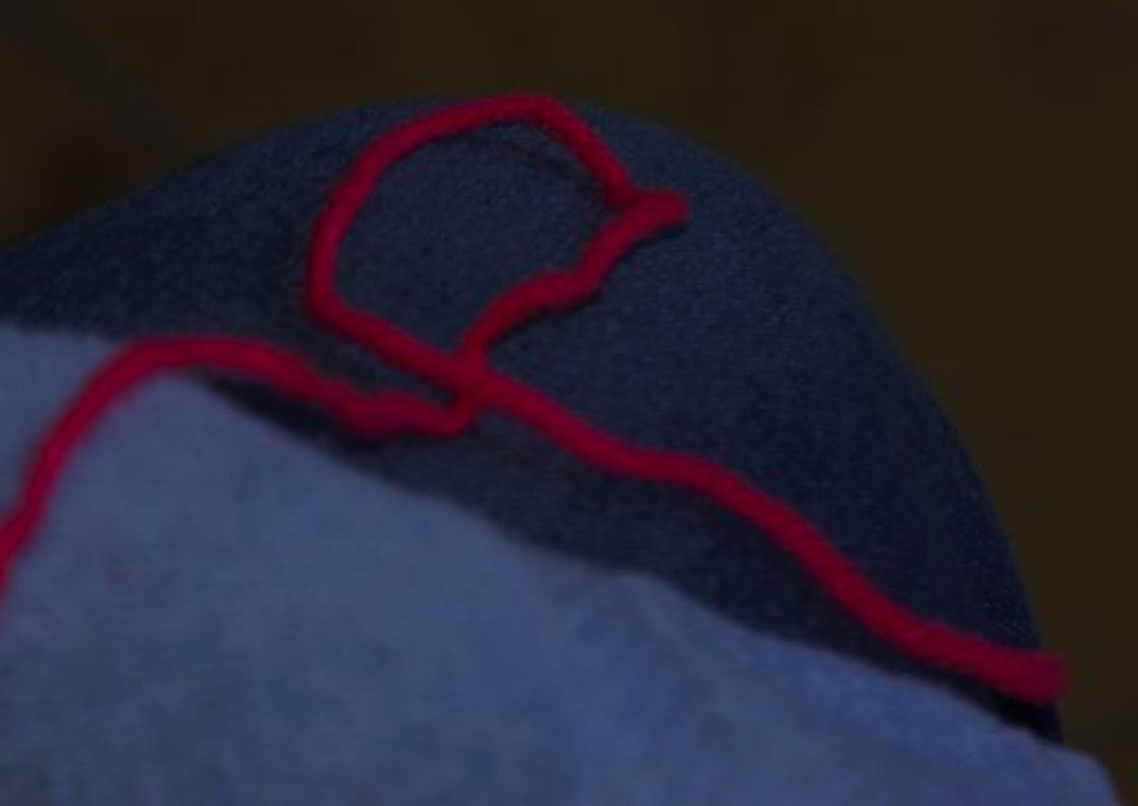 Knitting One Handed.: Set up for one handed knitting.