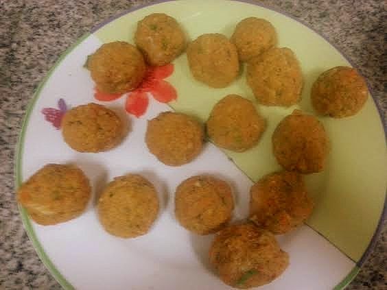 Fam's Culinary Recipes: Chicken Kofta / Balls Curry