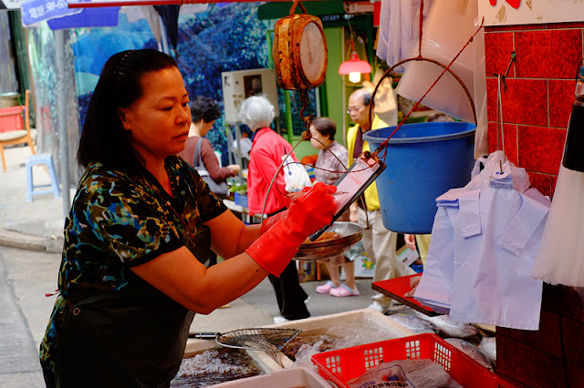 Market Workers (Day)