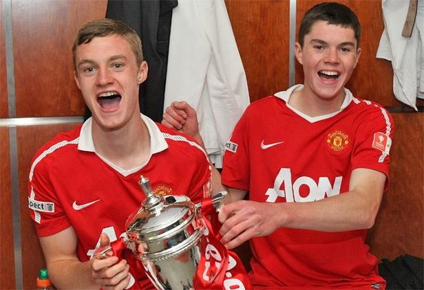 Review United: The Keane Twins Set To Follow The Neville Brothers Footsteps