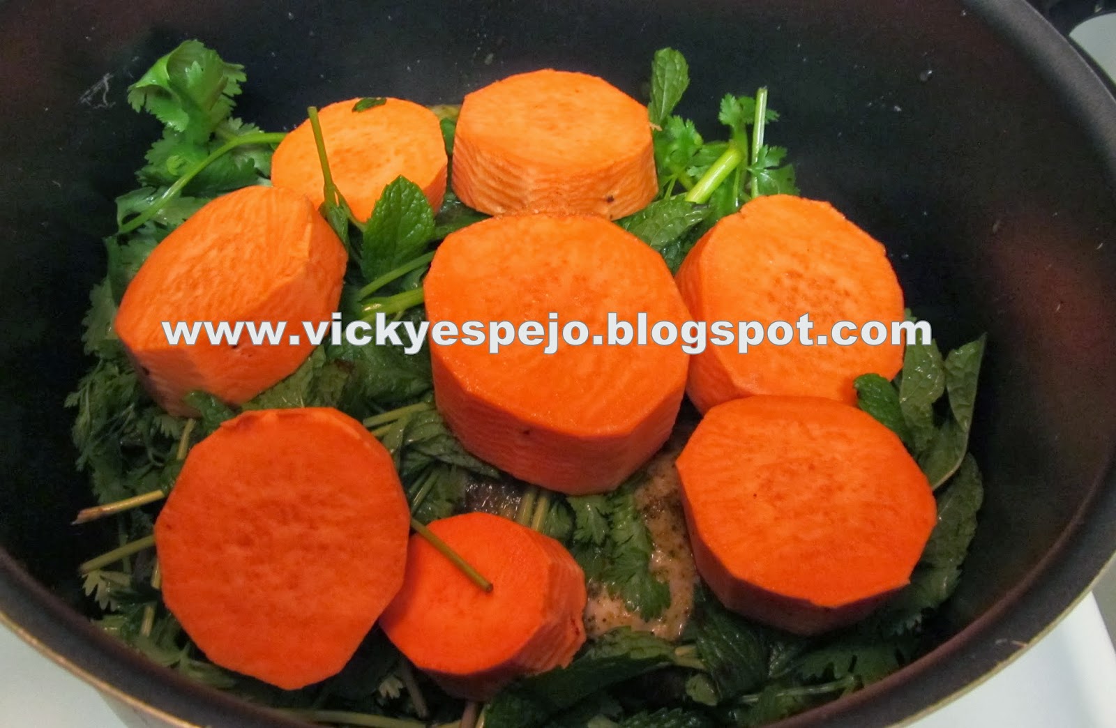 RECETAS E HISTORIAS DE FAMILIA: HUATIA SURCANA