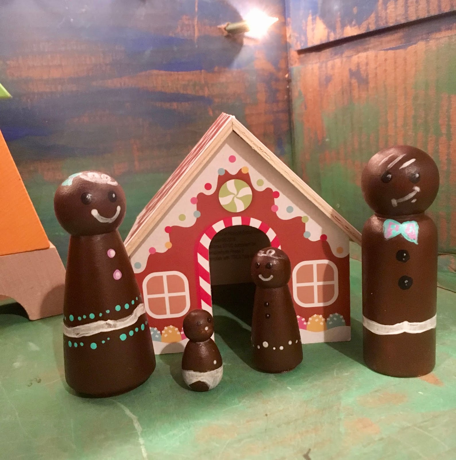 StrongStart: Gingerbread Peg Dolls