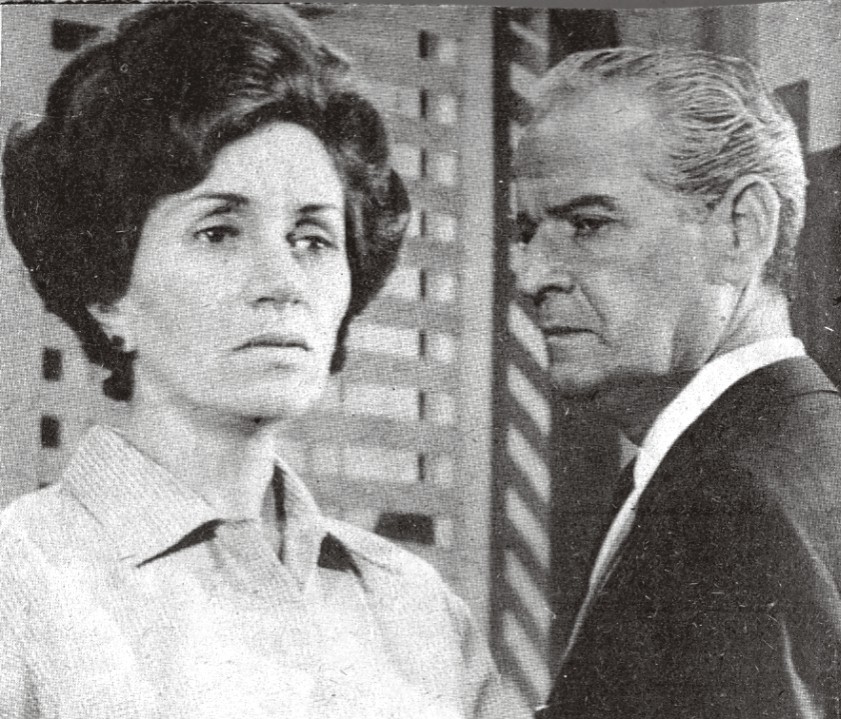 Astros em Revista: COADJUVANTES DE OURO - LÍDIA COSTA