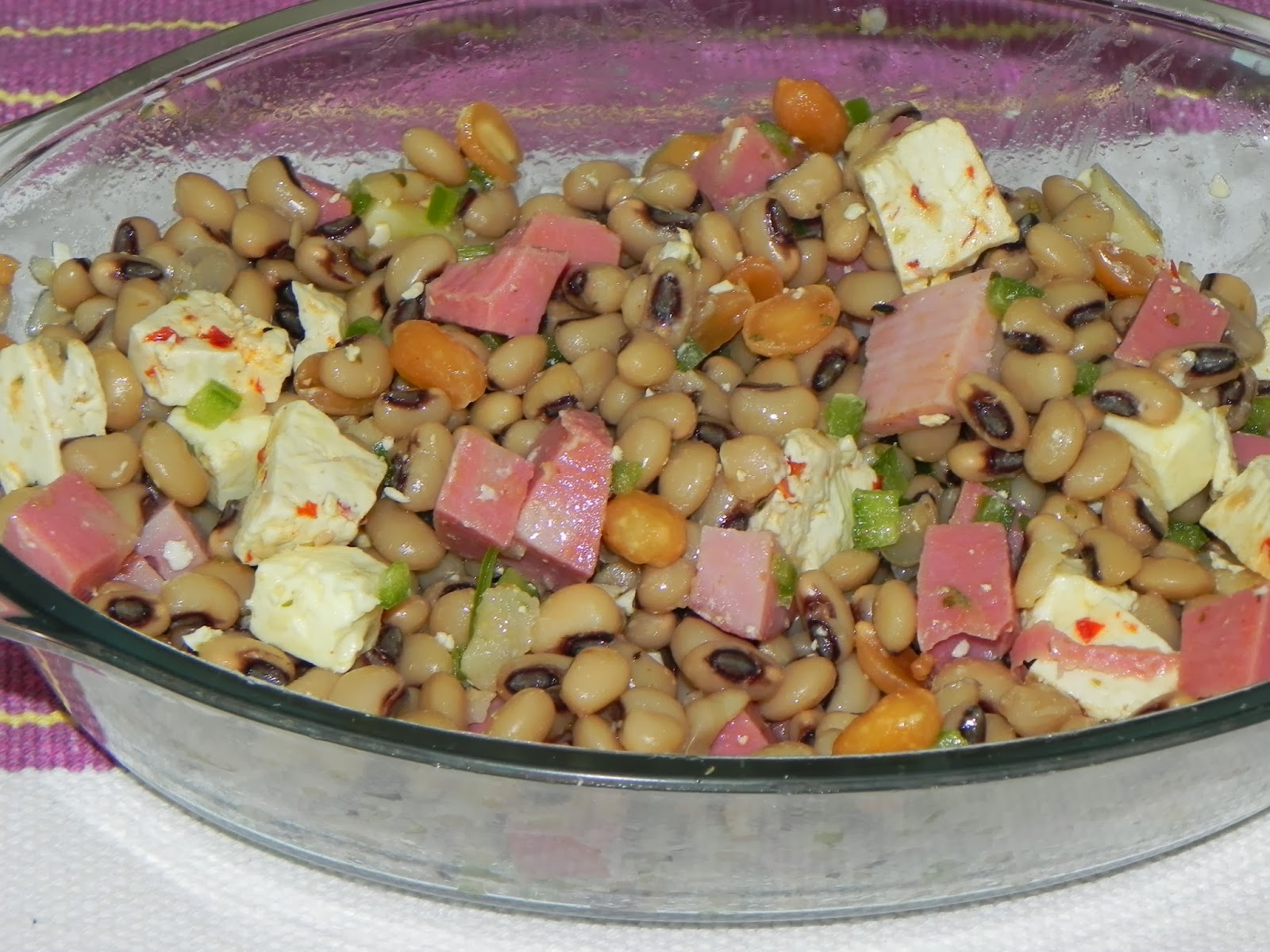 Salada de Feijão Fradinho e Frios - Menu Criativo - Receitas