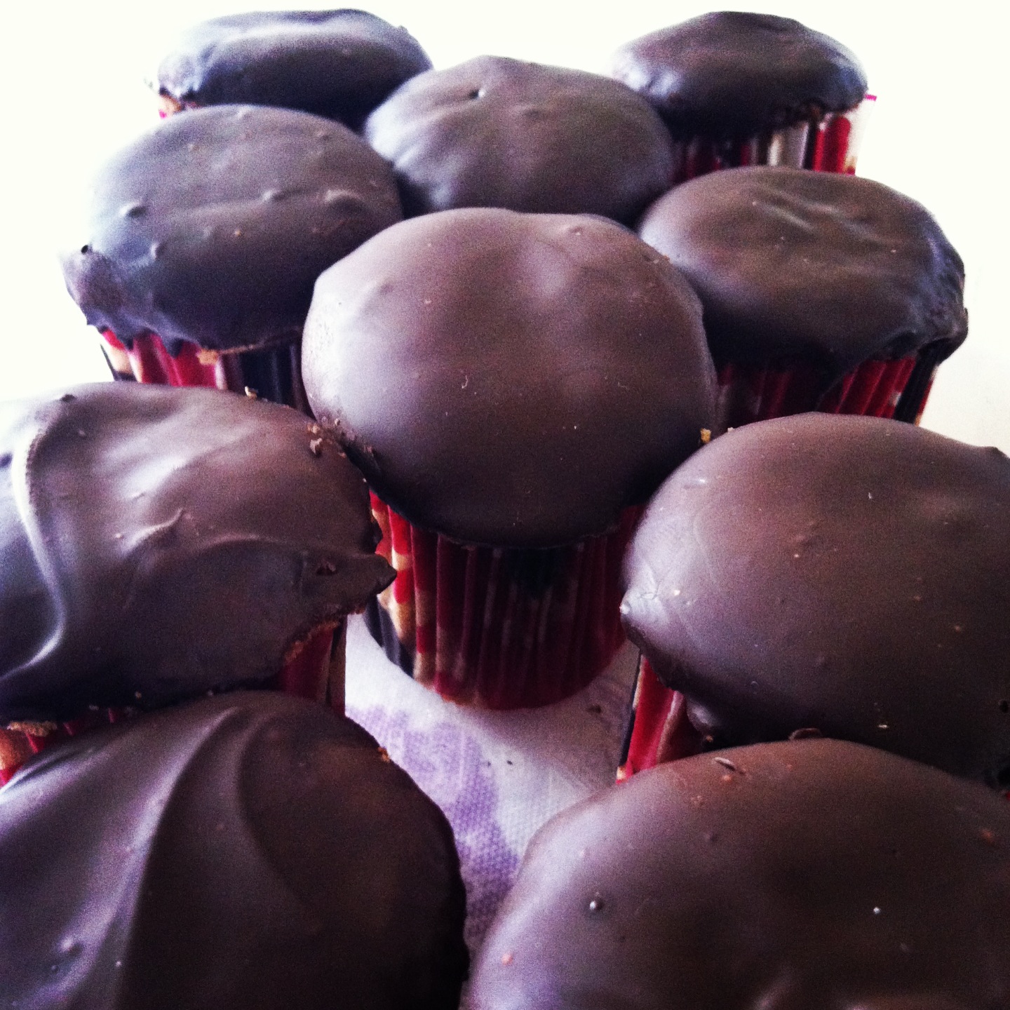 Bitter Çikolatalı Cupcake'ler