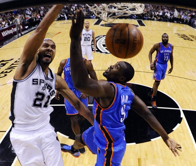 You Got Dunked On: 2012 NBA Playoffs: Tim Duncan Dunks On Serge Ibaka ...