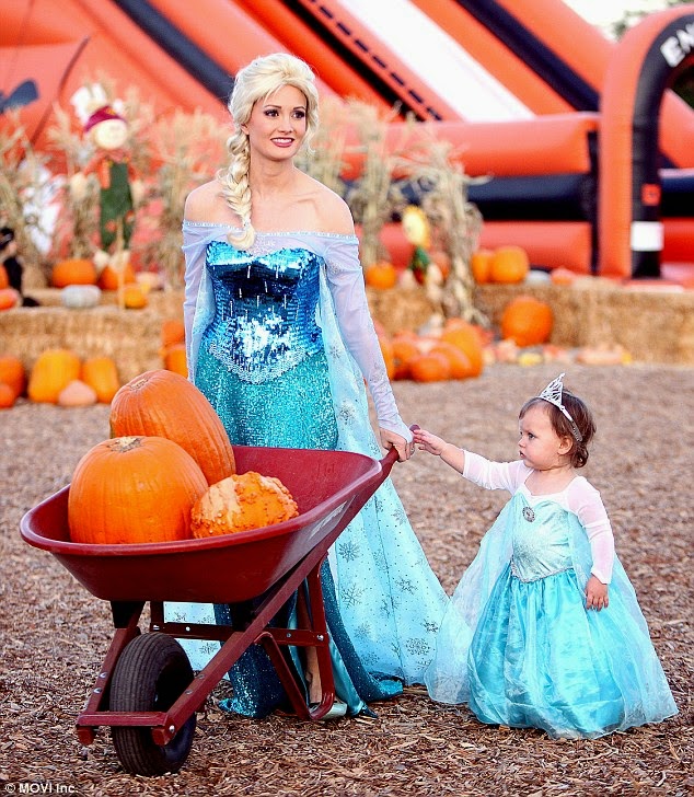 Rainbow and Forest Rotella: Holly Madison and her little princess ...
