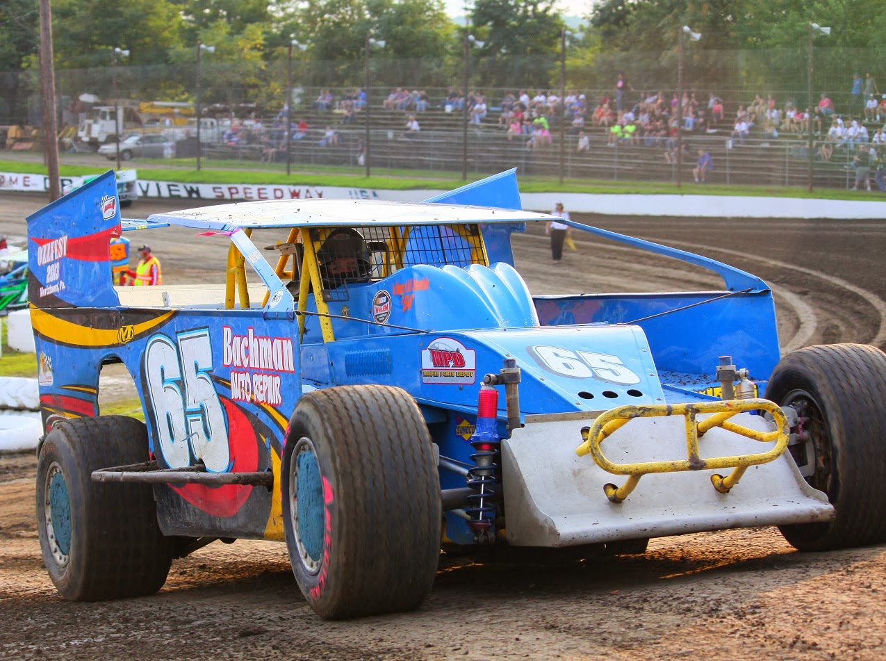 COWPATTY NATION: DEAN BACHMAN (Bruce Thomas photo)