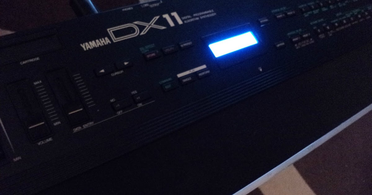 MATRIXSYNTH: Modded Yamaha DX11 Vintage FM Synthesizer Minus Keys