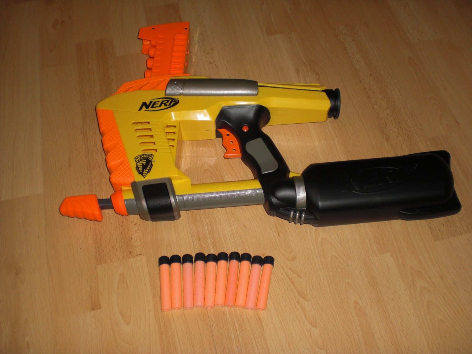 Dartblaster-World: Nerf - Magstrike AS-10