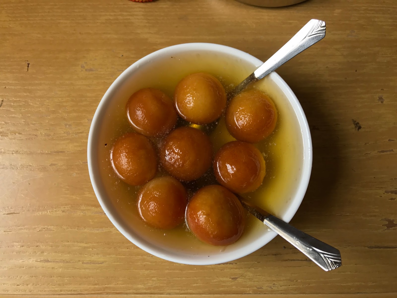 How to make gulab jamuns - Hellomomy