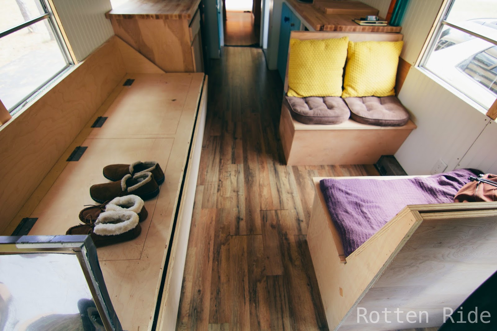 Just Right Bus: Fellow Bus Conversions