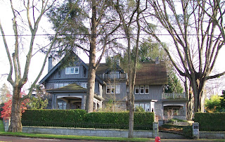 Vancouver Voyager: Hendry House