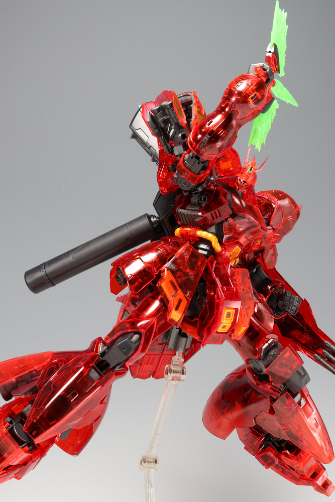 [ Review ] - RG 1/144 - Sazabi Clear Color