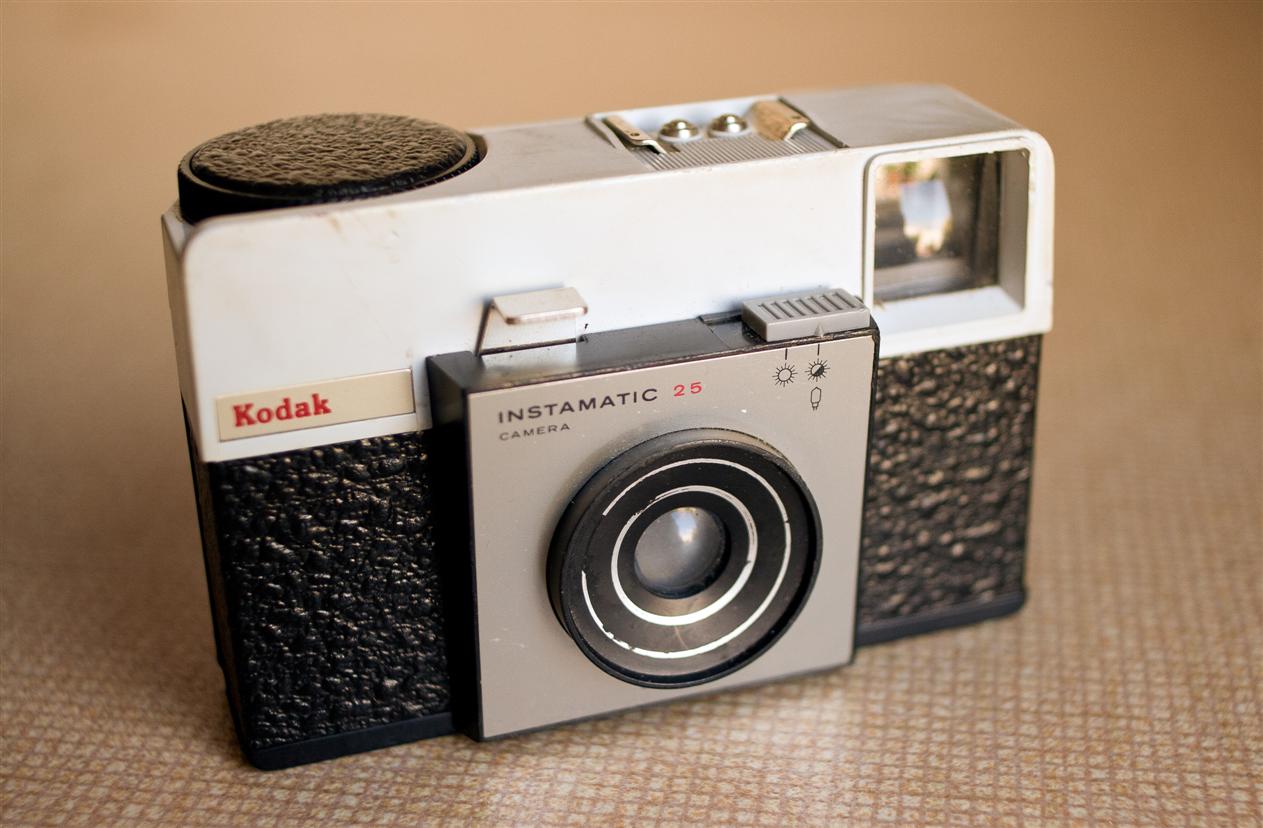 Old camera collection: Kodak Instamatic 25