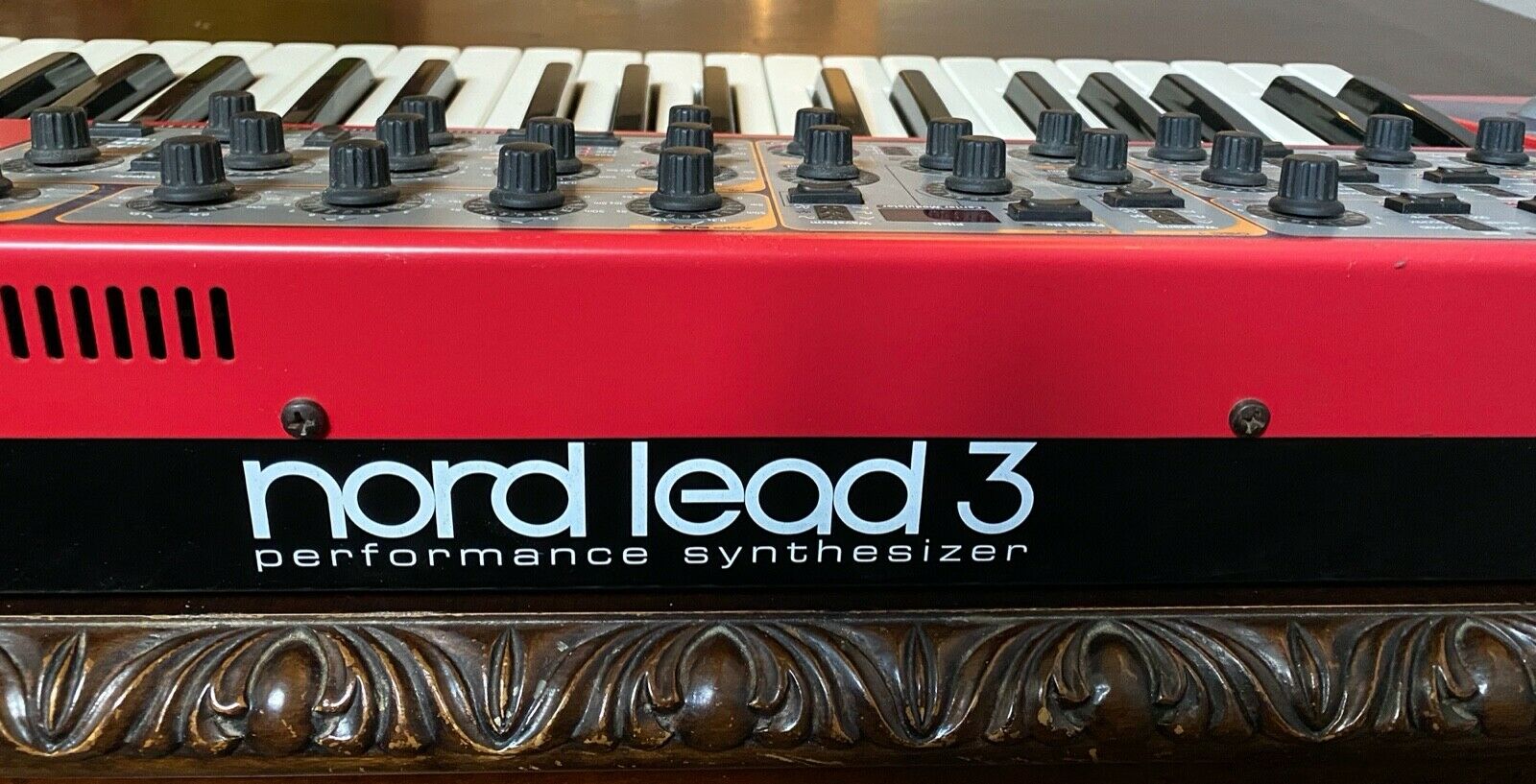 MATRIXSYNTH: Nord Lead 3 Performance Synthesizer SN 21030057
