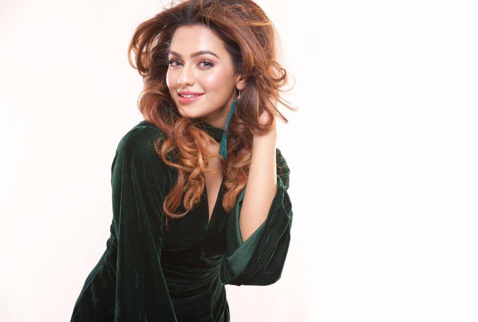 Hot and Sexy BD actress Nusrat Faria wear a beautiful dresses in ...