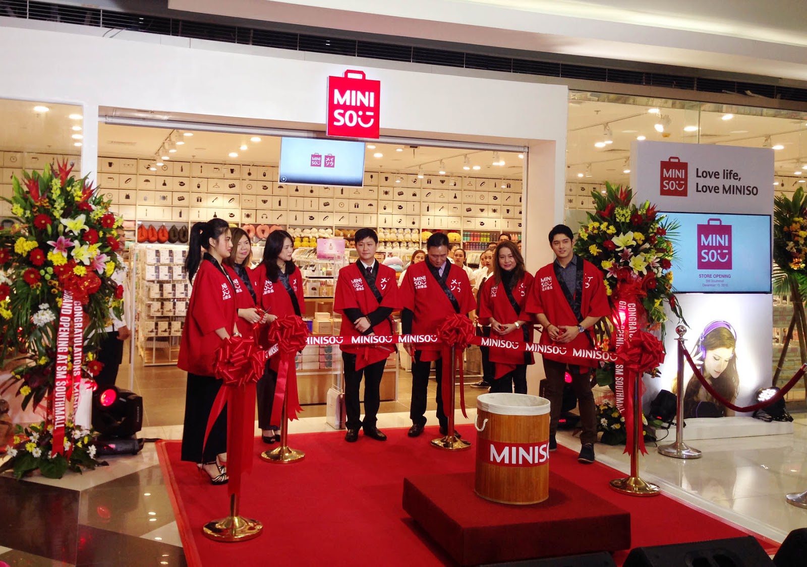 MrsMommyHolic: Shopping at MINISO Philippines