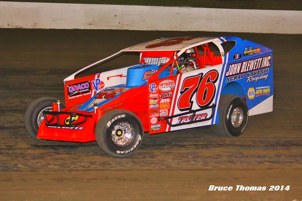 COWPATTY NATION: JIMMY BLEWETT (Bruce Thomas photo)