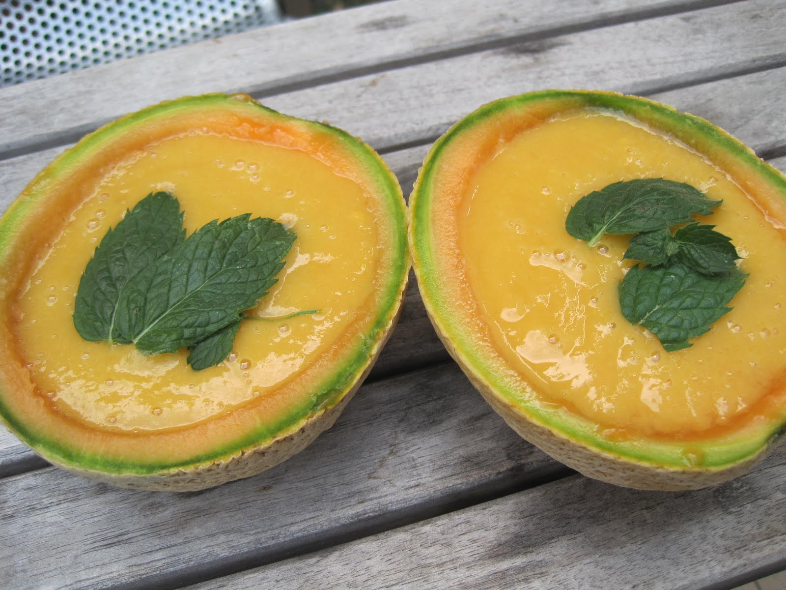 Stuff I Ate: Cool Eats: Melon-Mango Soup
