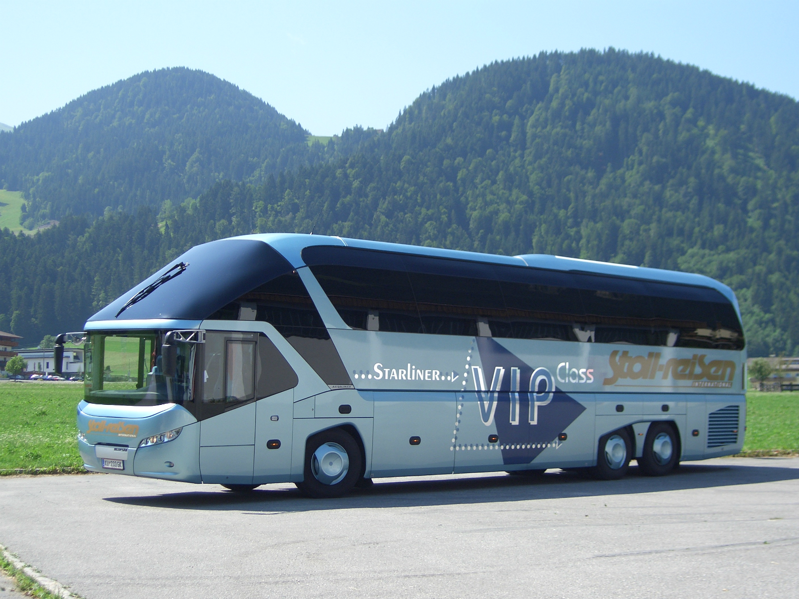 Central Wallpaper: MAN Neoplan Starliner HD Wallpapers Bus Photos