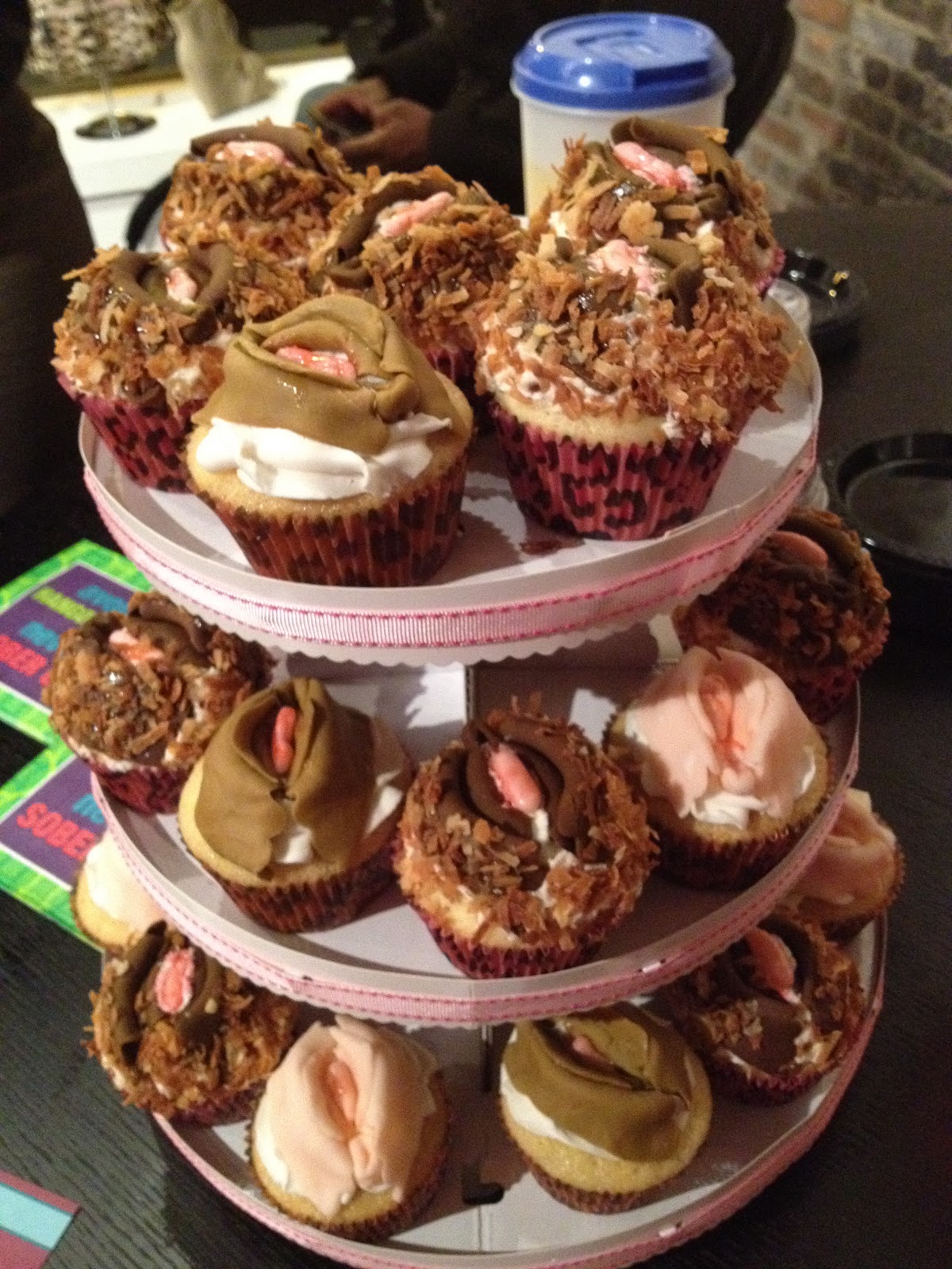 kendria's KUPKAKES: Koochie Kupkakes