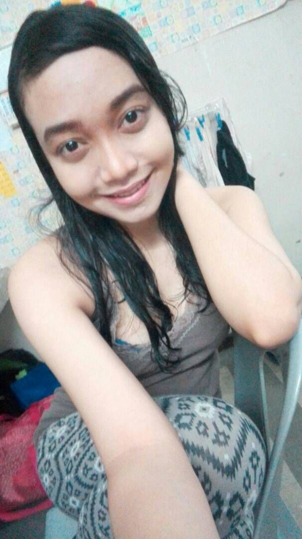 Cantik Manis Putih Harumnya Badanmu Sayang | Skandal Foto Bokep ABG | Situs Film Porno dan Foto ...