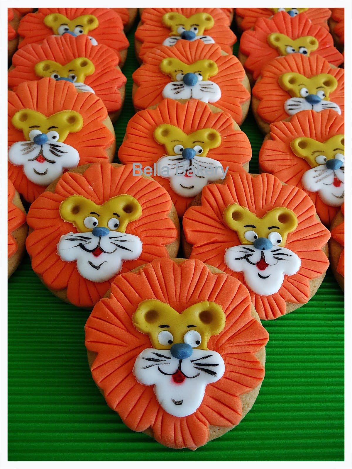 -: LION HEAD COOKIES