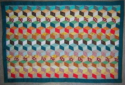 Selvage Blog: Unique Tumbling Blocks Quilt