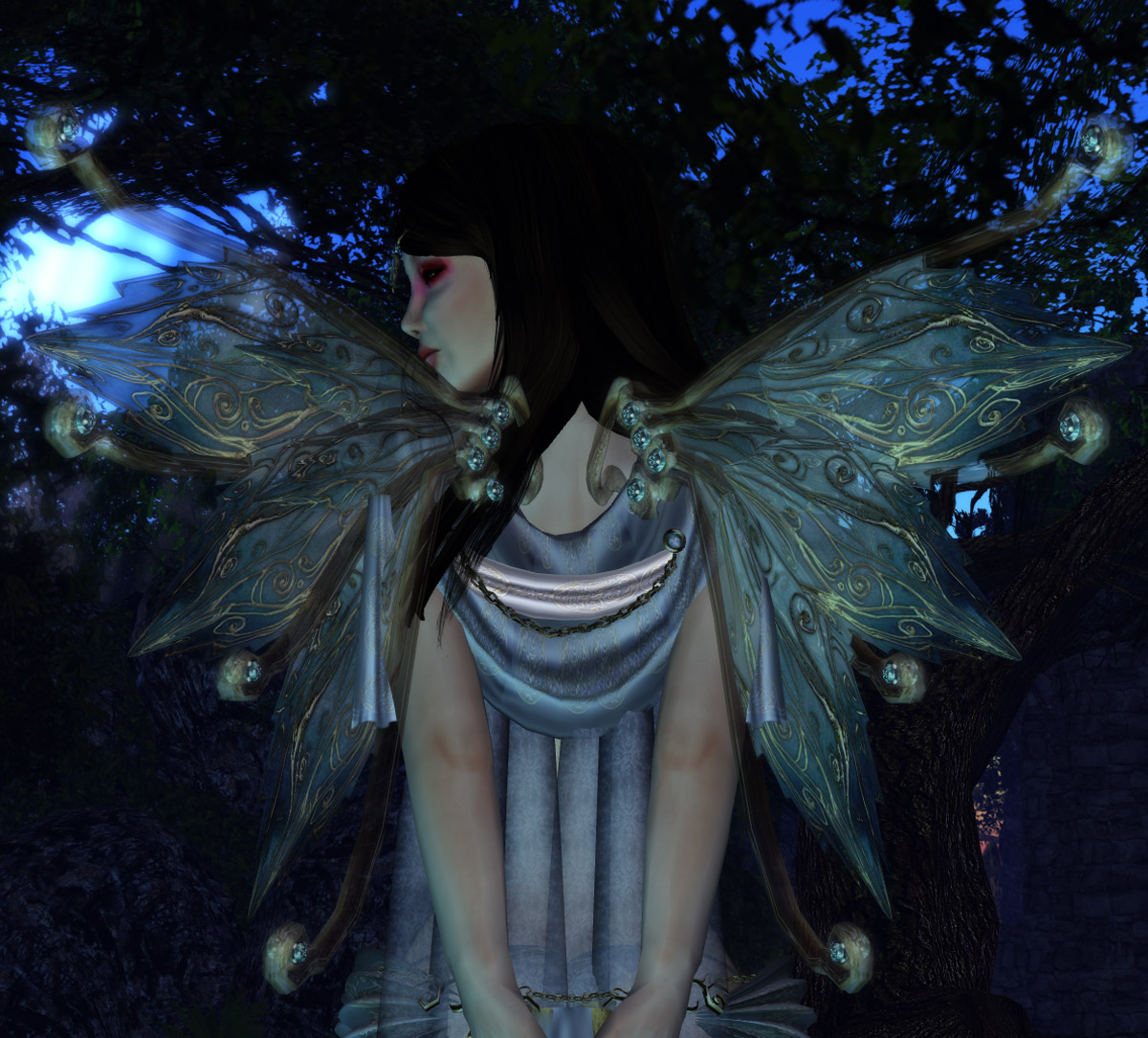 Silks Girl: Awesome Fae Armor at The Old Forge