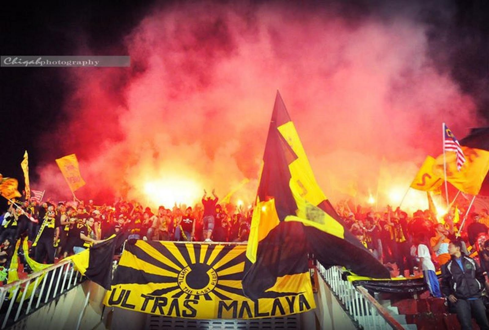 Soldier Soccer News Hub: Fenomena ULTRAS Di Malaysia