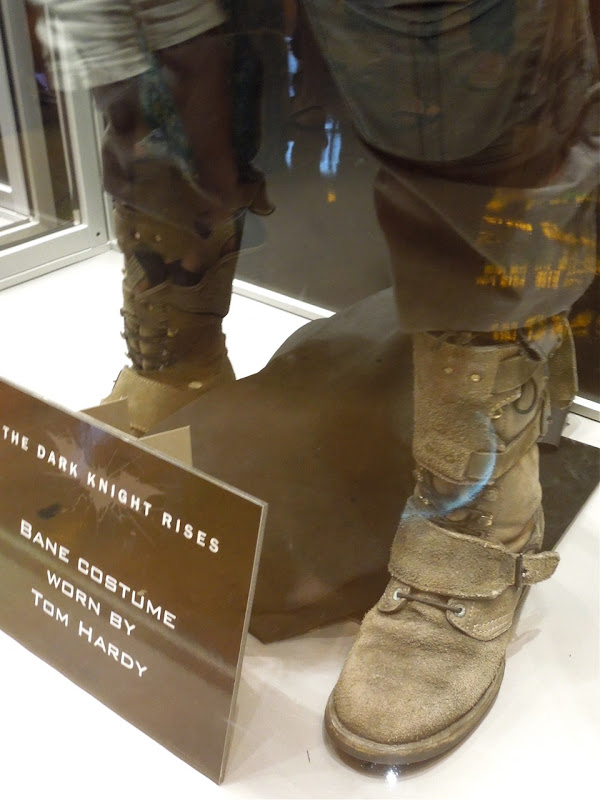 Hollywood Movie Costumes and Props: Tom Hardy's Bane costume from The ...