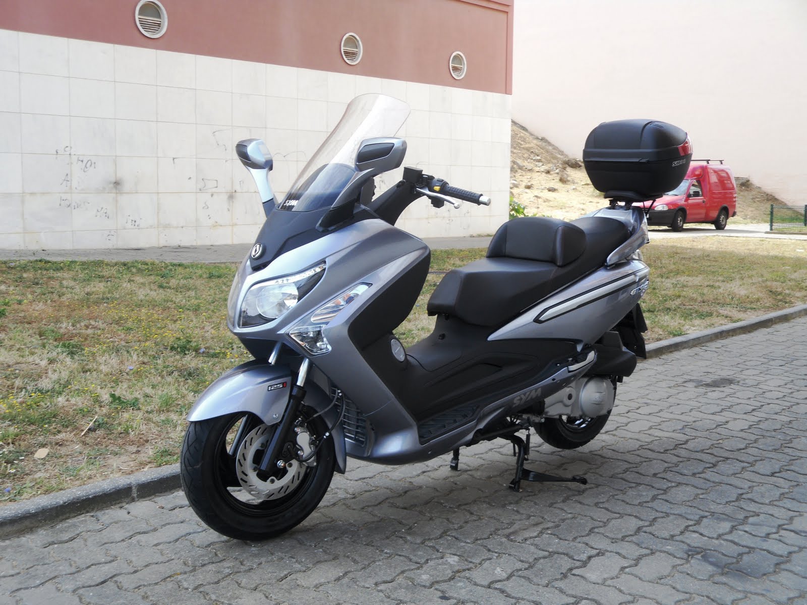 GOSTOdeSCOOTERS: Sym GTS 125i EVO CBS - Primeiras impressões