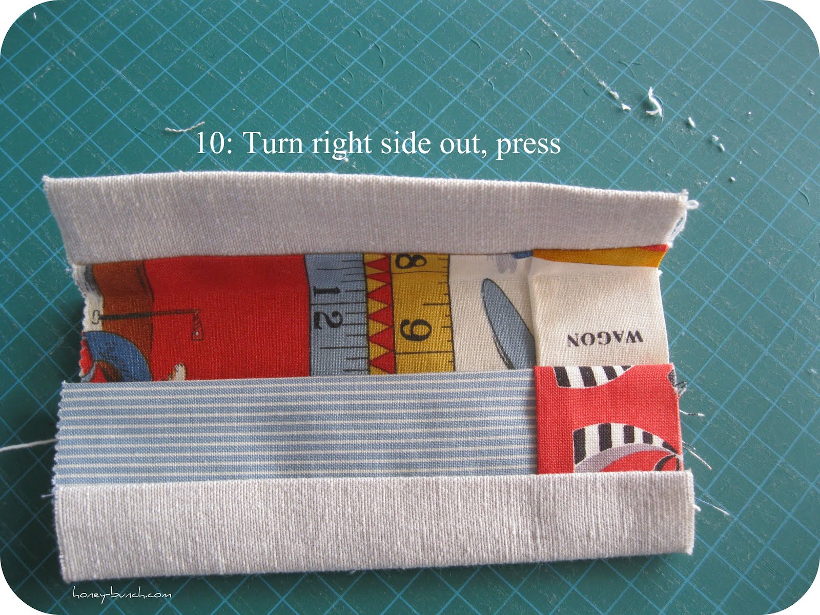 the honeybunch home companion: Tutorial: Patchwork Tissue Holder