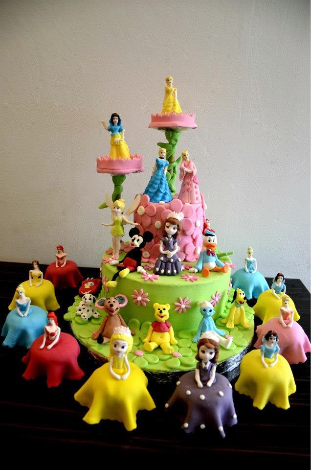 TORTURI SPECIALE (SPECIAL CAKES): TORT DISNEY