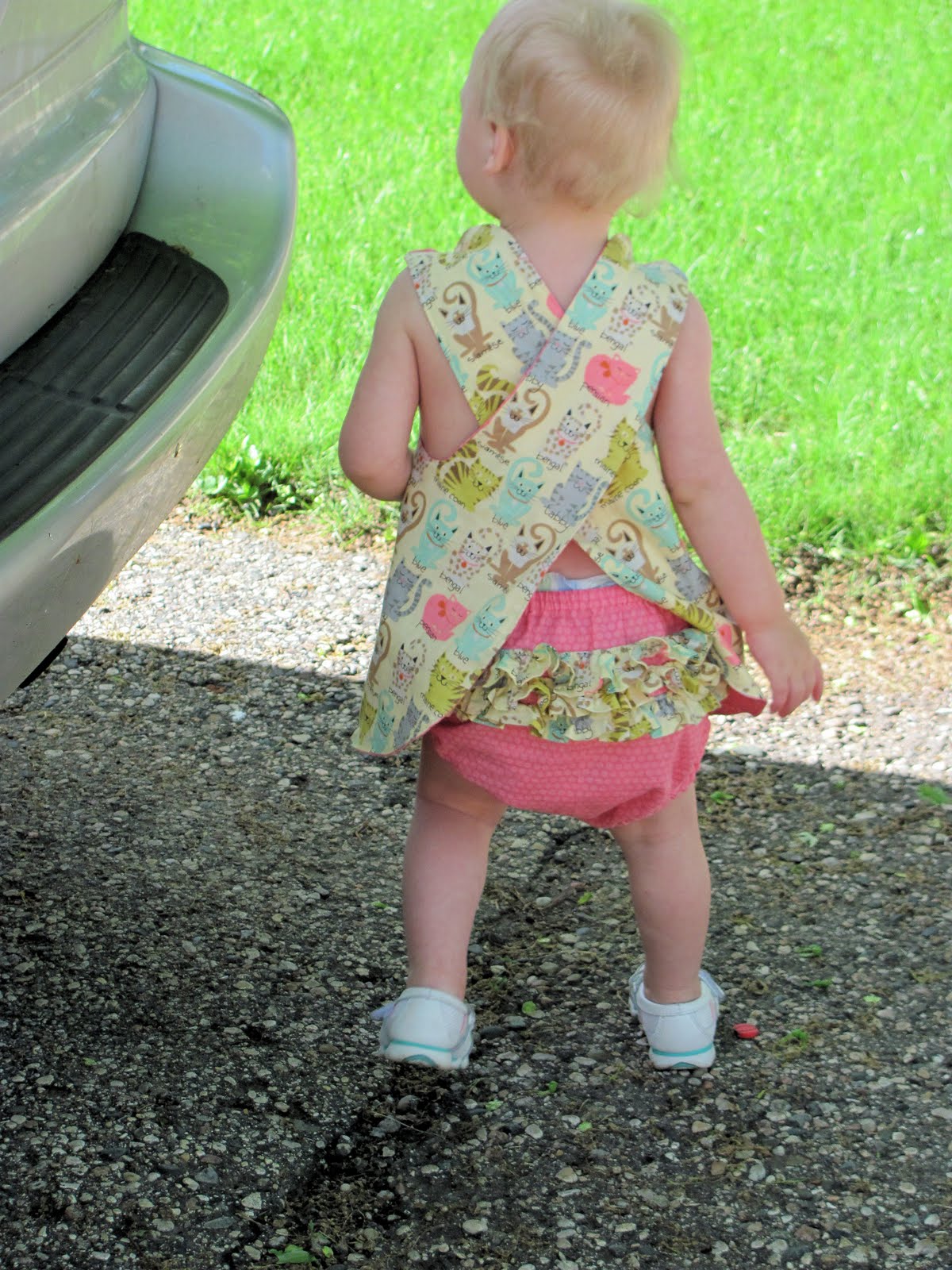 Craftinated: Crossover Back Top Tutorial