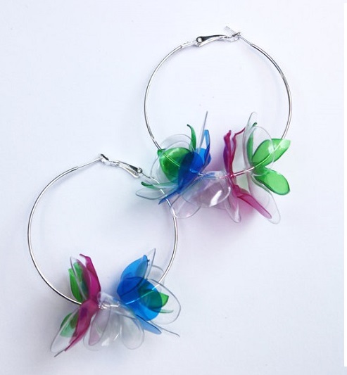 Upcycled Plastic and Acrylic Jewelry by Enna Jewelry / The Beading Gem